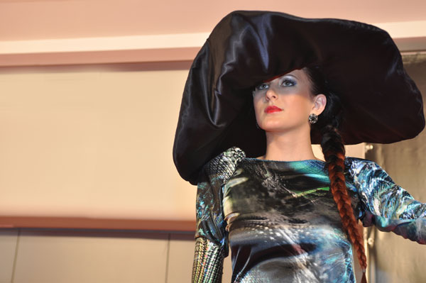 Aline Buffet School Bluffs Cannes Shopping Festival - YesICannes